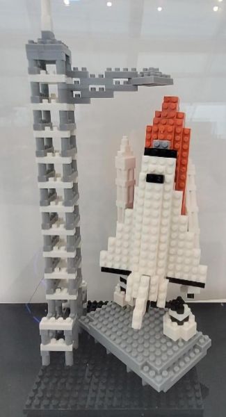 Mini Building Blocks: Space Shuttle – Museum Shop at DMNS